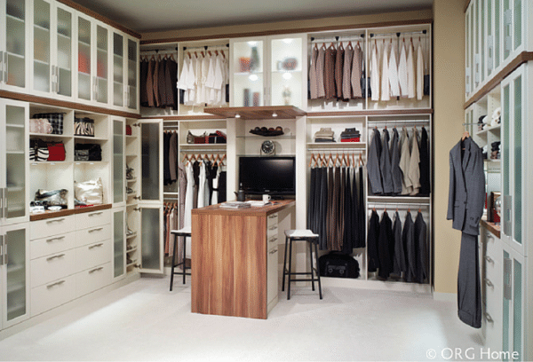 6 Tips for a Columbus or Cleveland Custom Walk in Closet Island